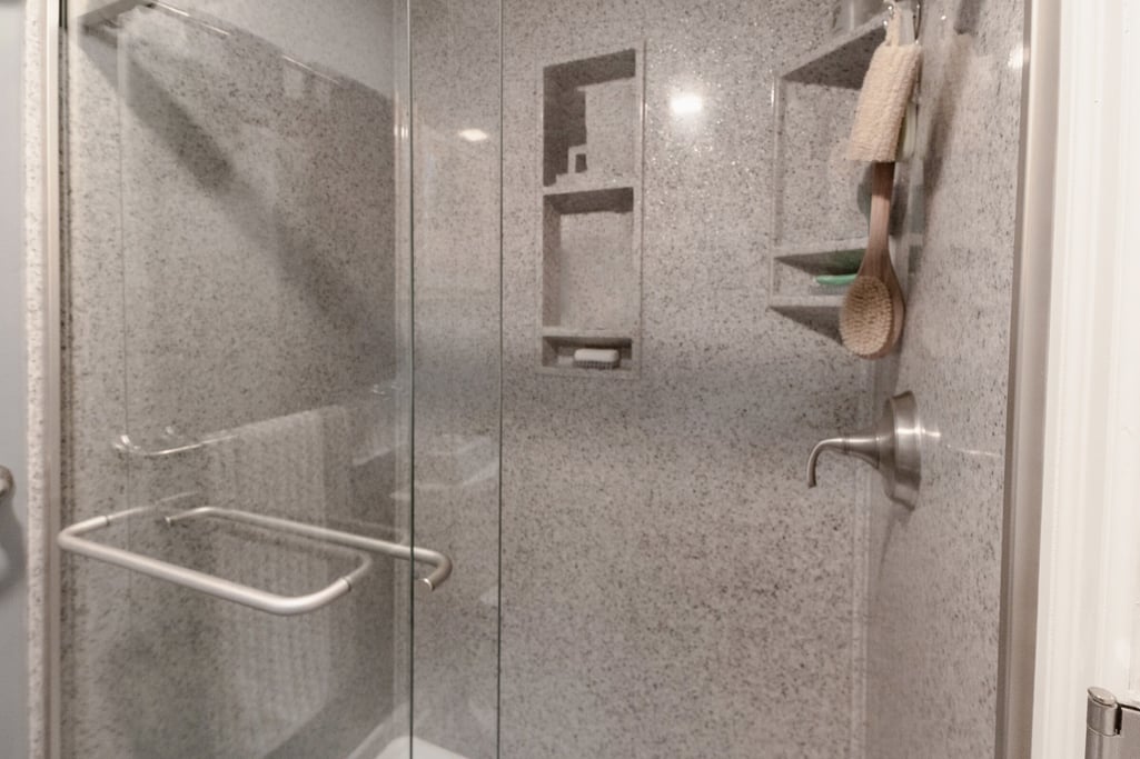 Best Shower Wall Materials: A Complete Guide for Homeowners